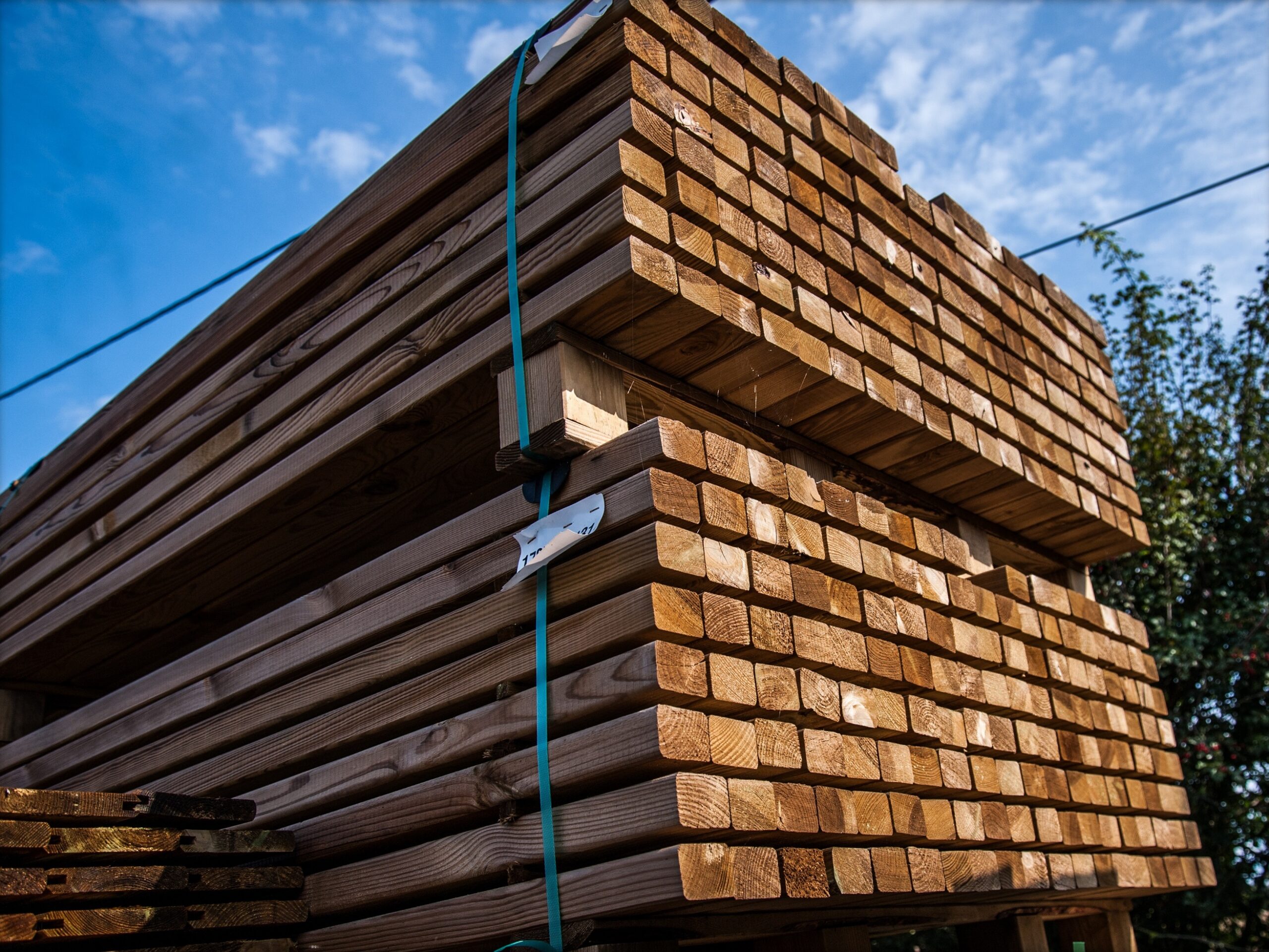 Post | Polish wood: Pine, Acacia, Hazel
